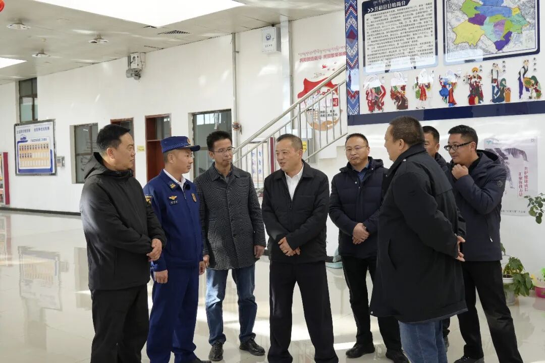 海南州副州长李巍带队开展元旦节前消防安全专项检查_领导活动_领导之窗_贵南县人民政府